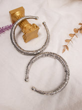 Bangles – Ela Stories